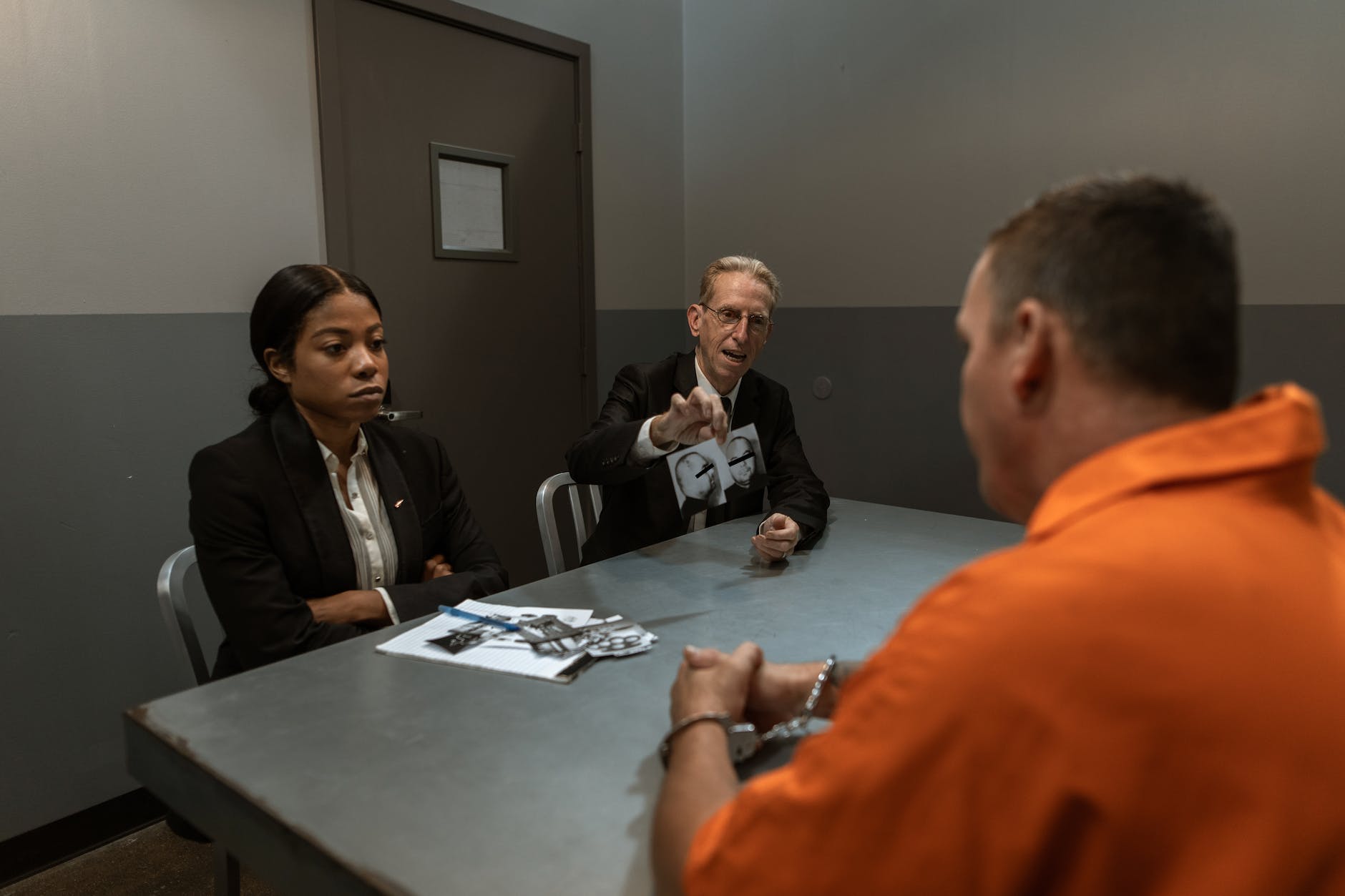 What Happens at an Evidentiary Hearing? - Barkan Research