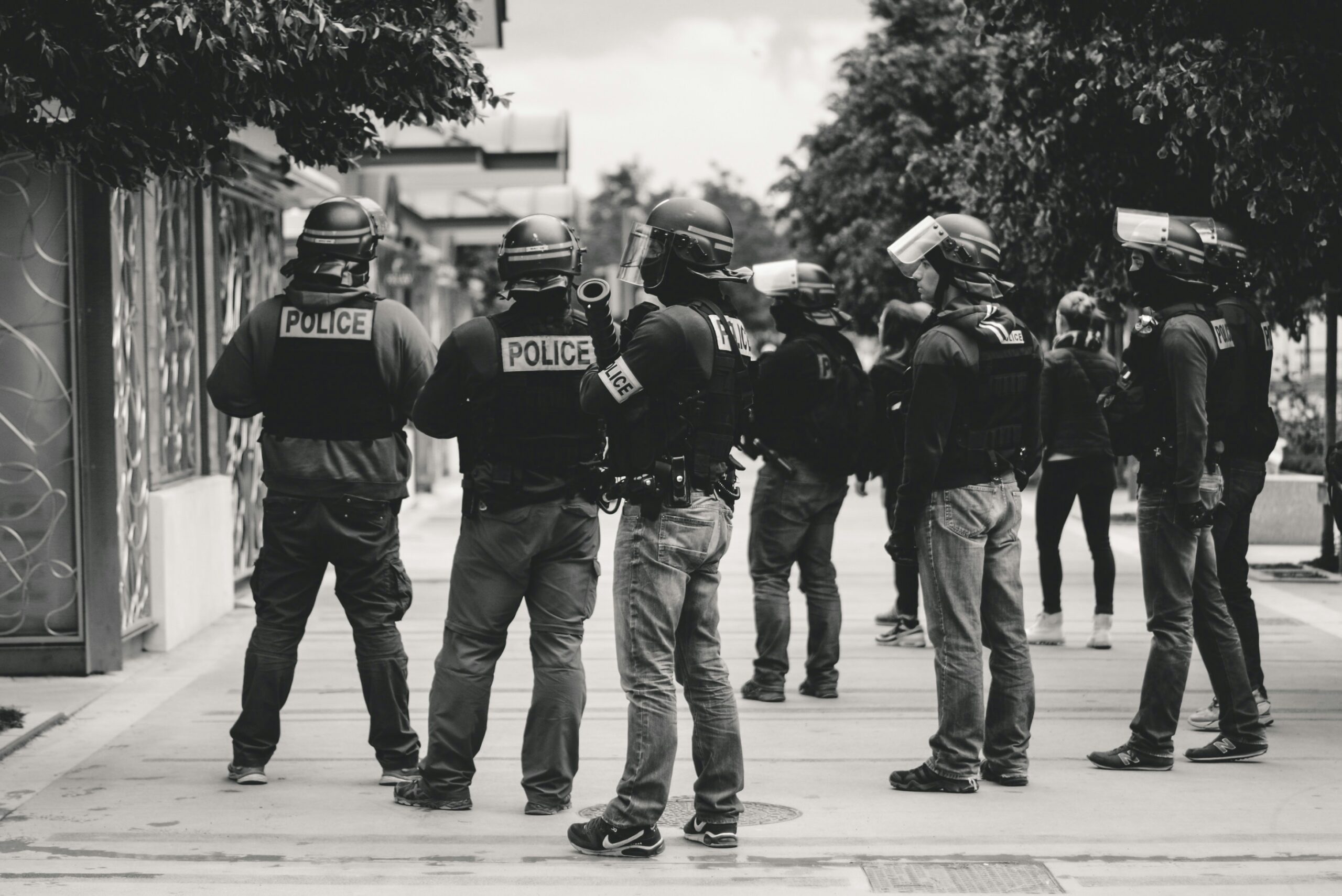 All You Need to Know About a Search Warrant - Barkan Research
